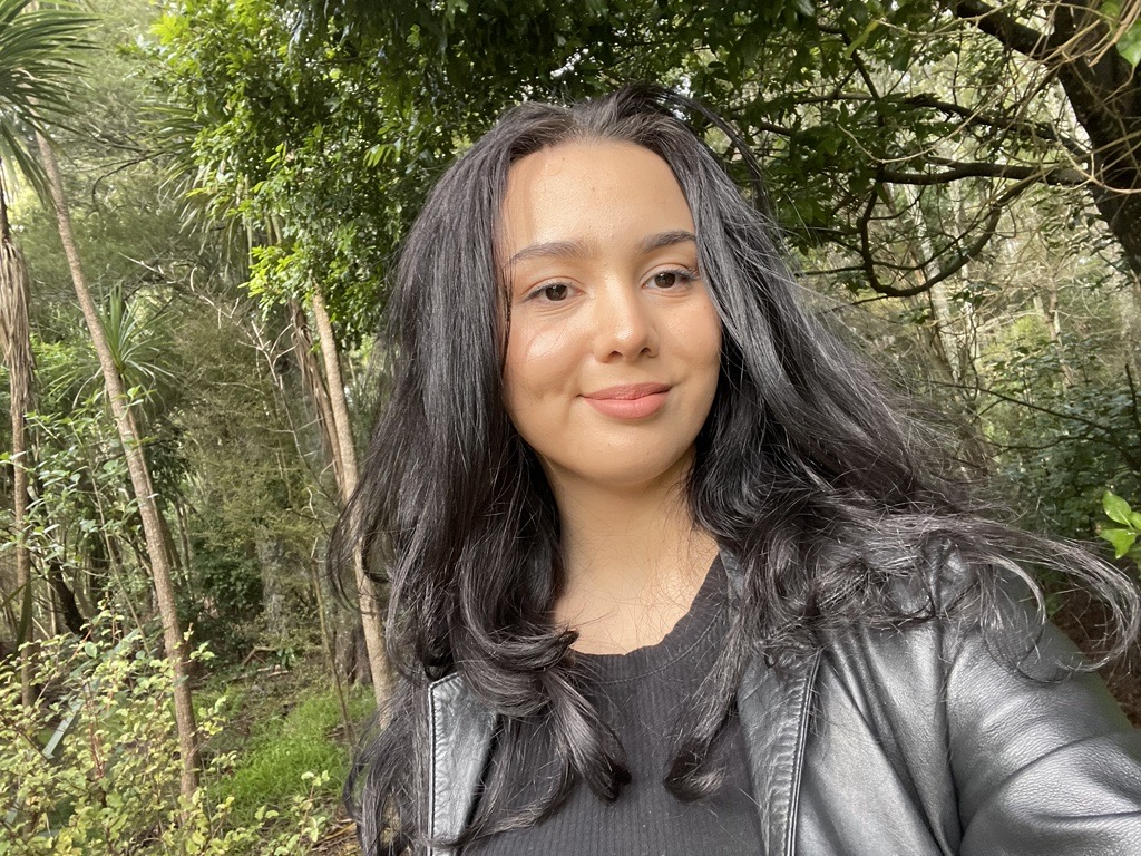 Nicki Petreceli Sartori - AWNZ